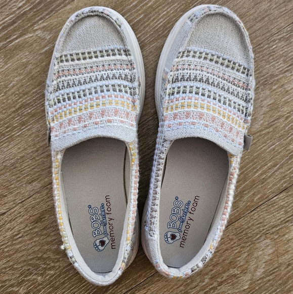 Skechers | Shoes | Sketchers Slipins Bobs Skip Cute August Air | Poshmark